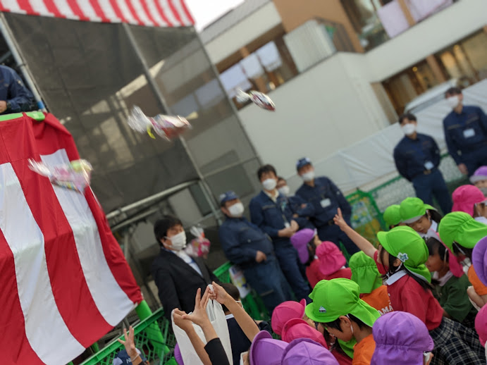 PXL_20221116_074004534.PORTRAIT | 社会福祉法人あすか福祉会のホームページへようこそ